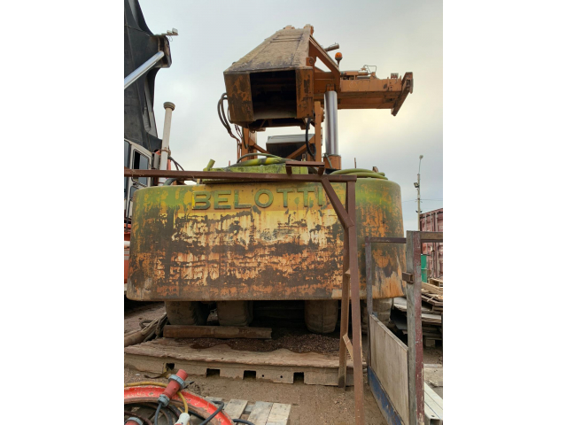 Reach Stacker Belotti Genova